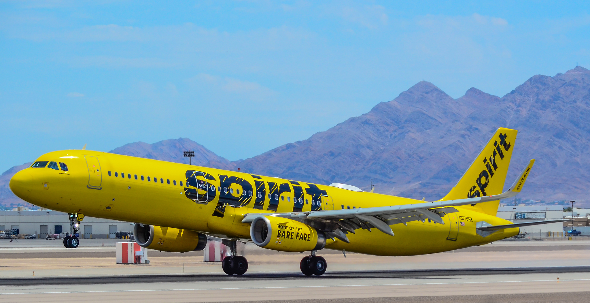 BREAKING NEWS: Spirit Airlines collapses and grounds all flights ...